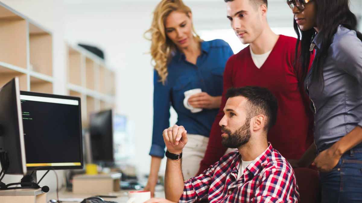 Methods And Tools To Manage A Dedicated Software Development Team ...