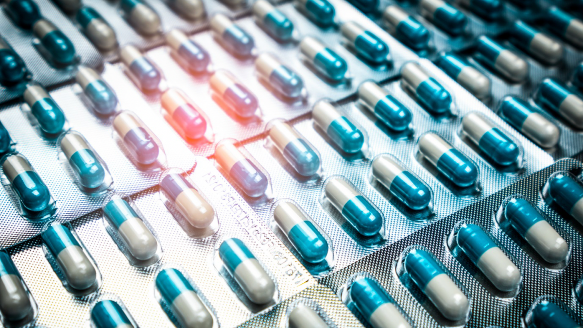 Medical Cargo: How to Ship Pharmaceuticals by Air - Readability