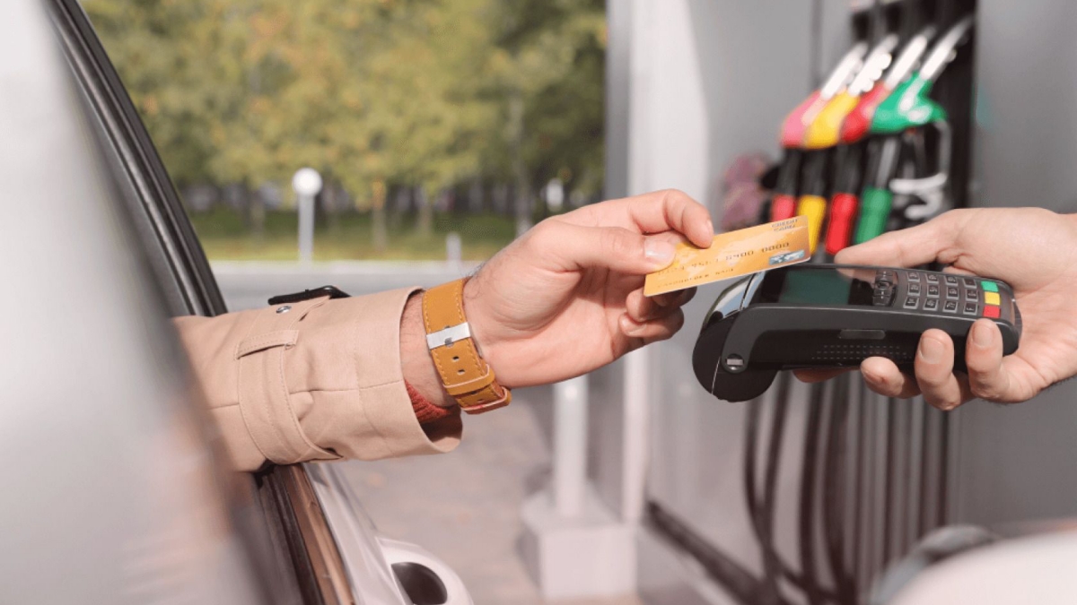 5 Must-Know Benefits of a Fuel Card - Readability