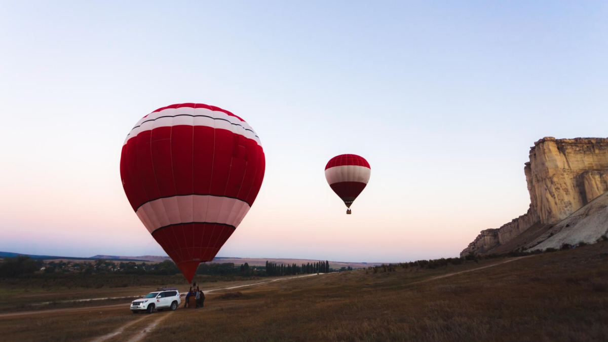 Drift Towards Unforgettable Adventure of Hot Air Balloon Rides ...