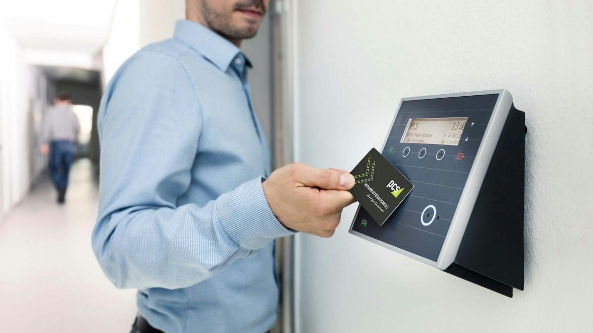 Access Granted: The Benefits of Proximity Cards - Readability