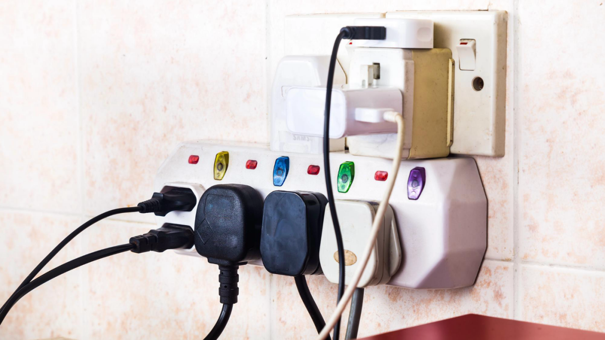 Complete Guide to DIY Home Energy Audits and Fixing Common Energy ...