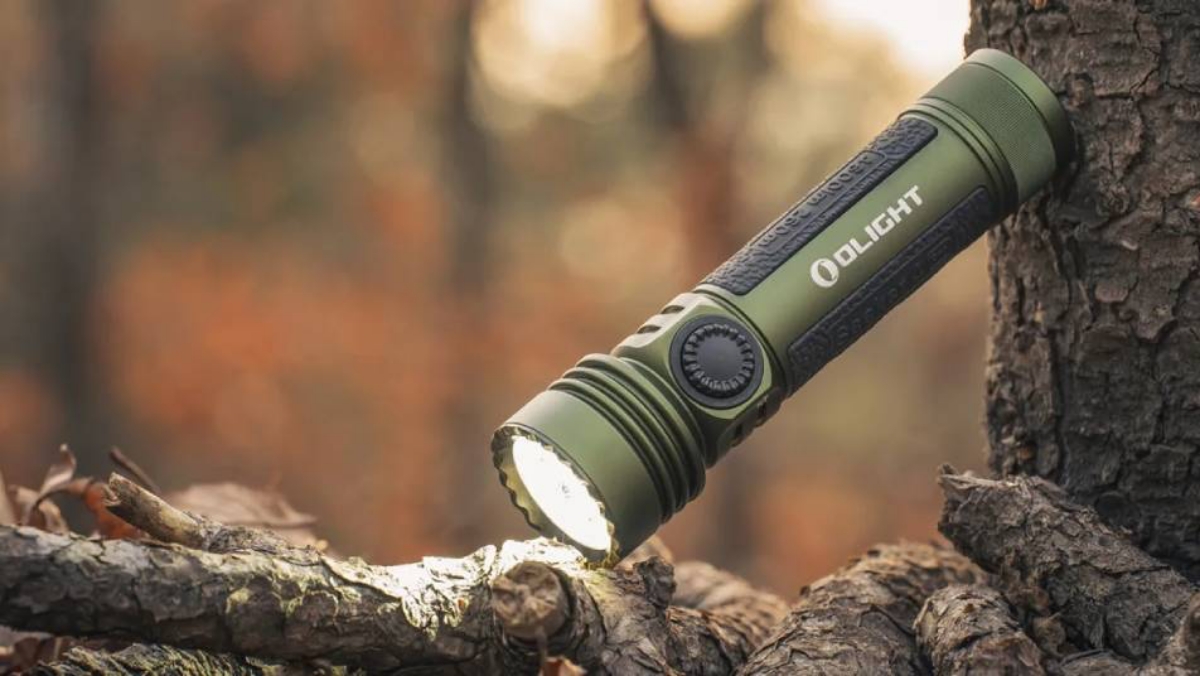 Olight The Arkflex Adjustable Right Angle Flashlight: A Versatile Tool ...