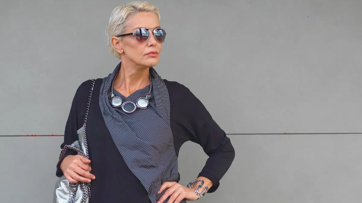 Embrace Ageless Style: Fashion Tips for Elderly Women - Readability