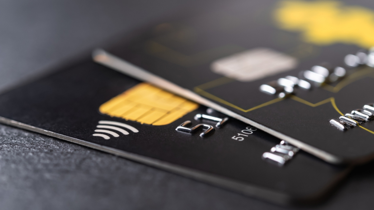 Smart Spending Simplified: Everyday Benifits of Using Debit Card You ...