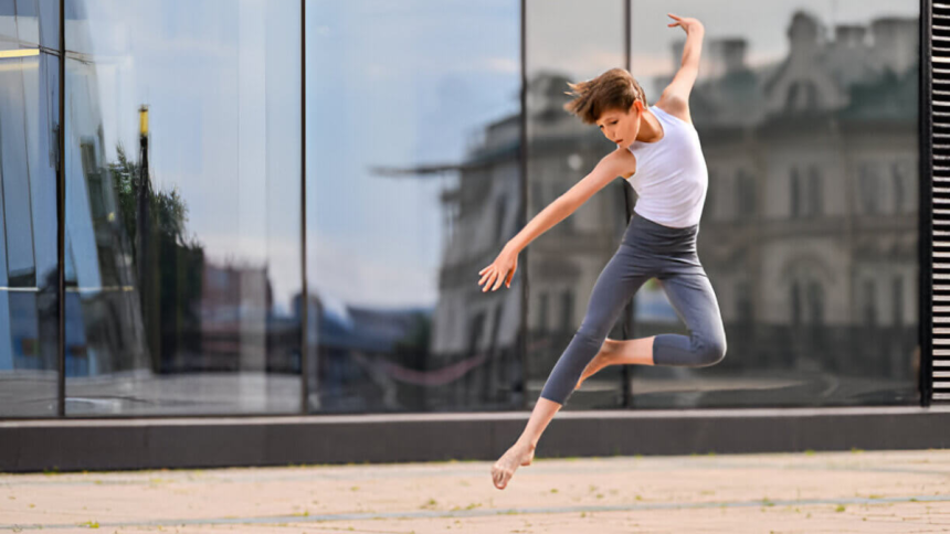 Free AI Dance Generator – Make AI-Powered Dance Videos with Vidnoz ...