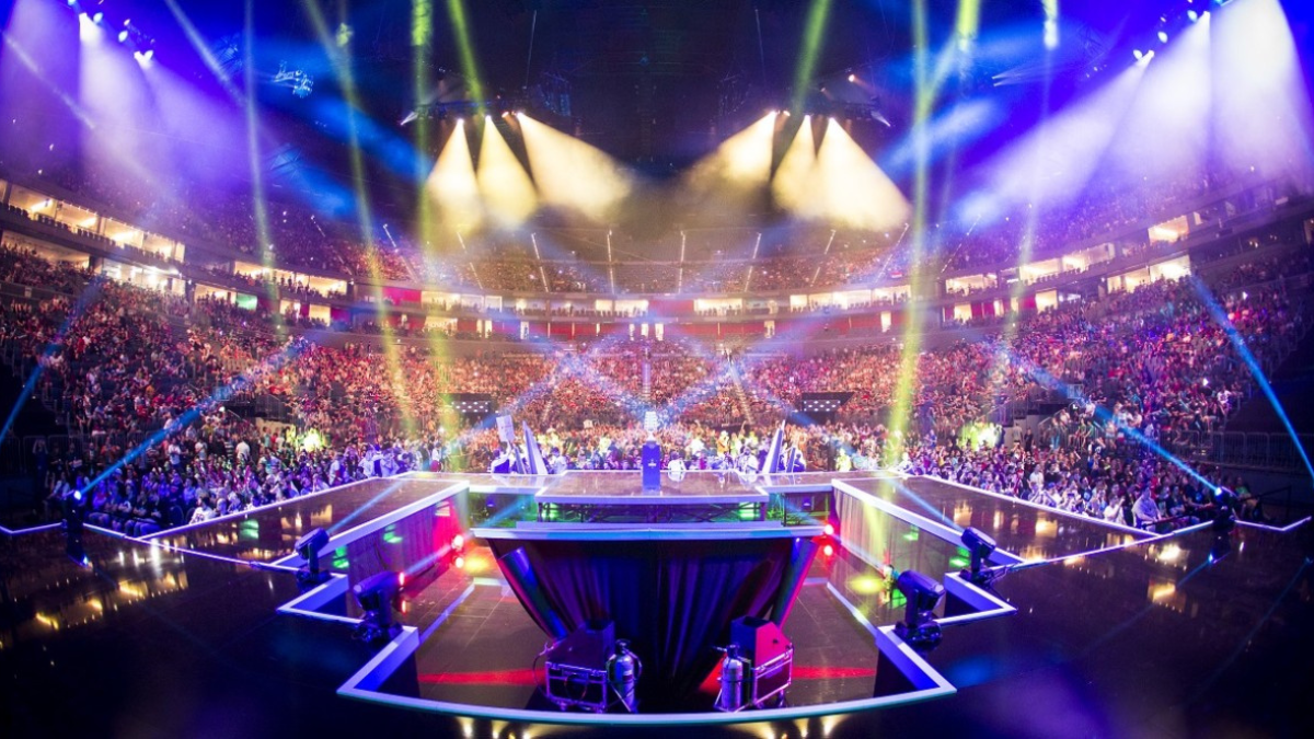 Why are Esports Sponsorships Outpacing Traditional Sports? - Readability