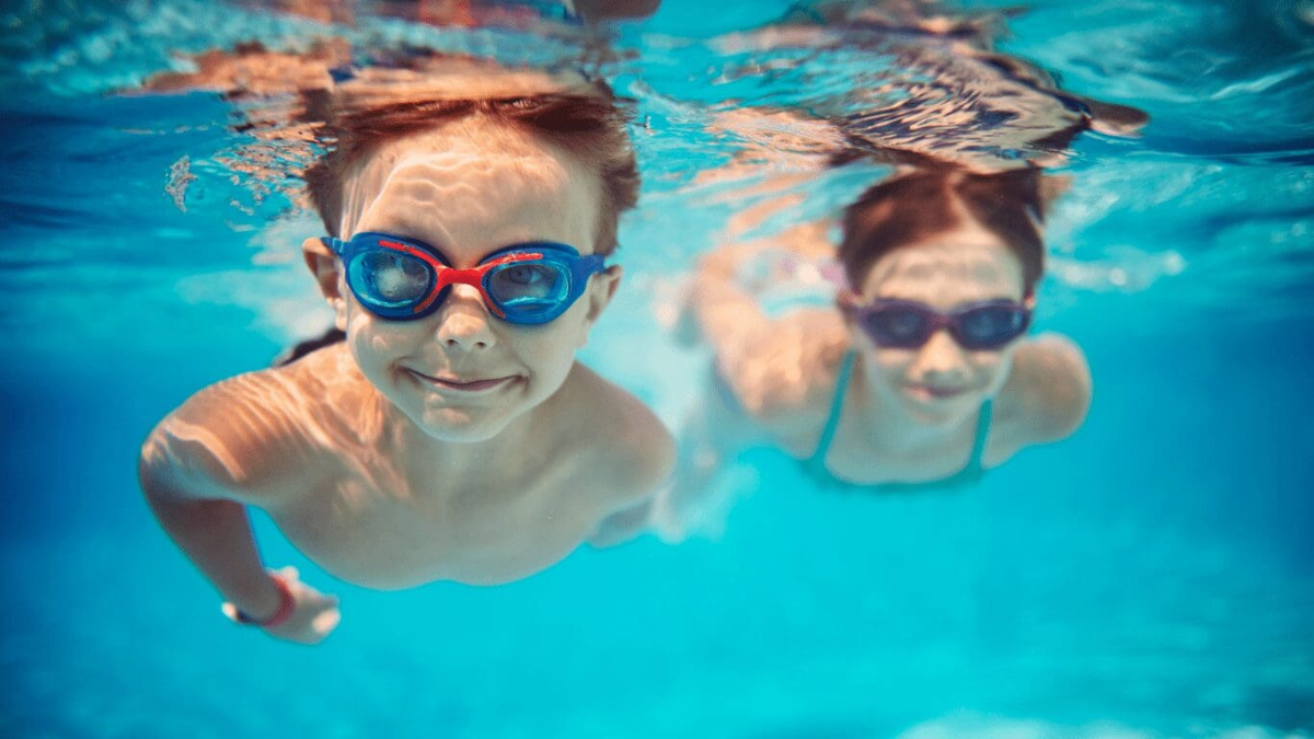 How Swimming Lessons Build Confidence and Skill - Readability
