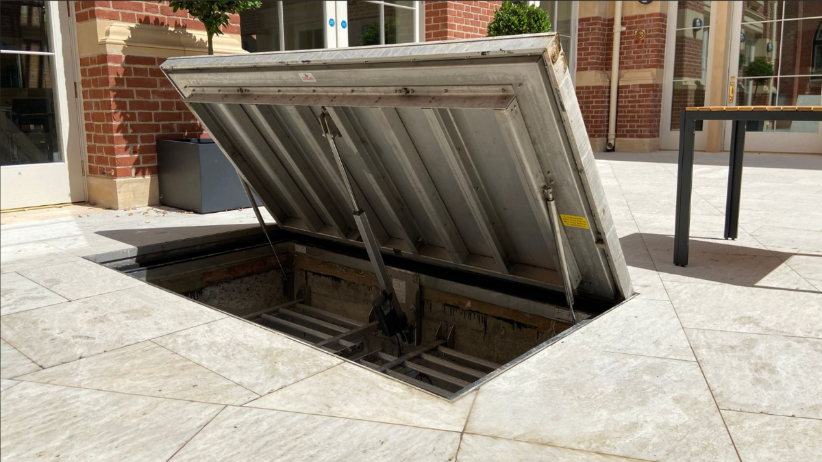 When Floor Access Goes Wrong, Everything Slows Down - Readability